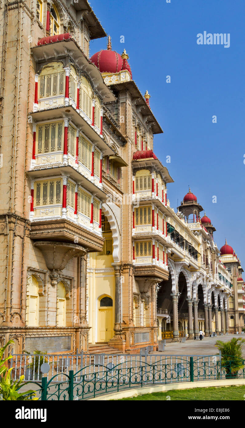 MYSORE PALACE KARNATAKA INDIA FACADE WITH SHUTTERED ROOMS AND PAVILIONS ...