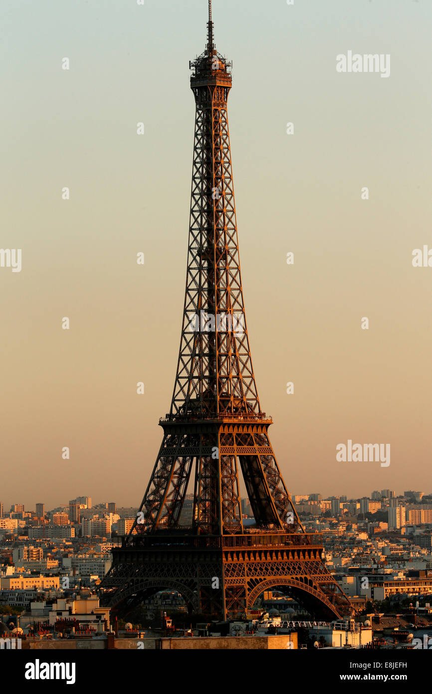 Eiffel tower paris *** hi-res stock photography and images - Alamy