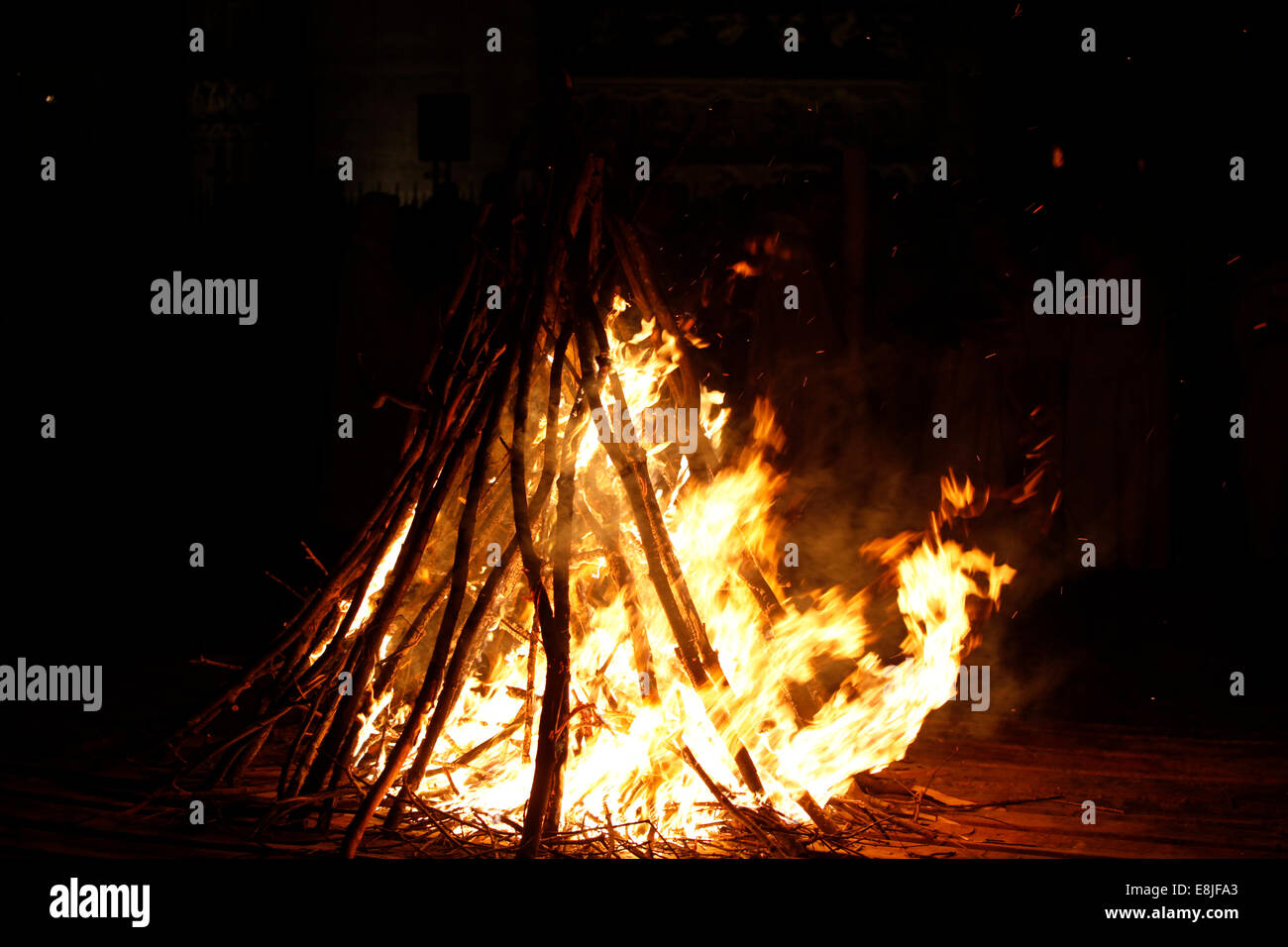 Easter vigil fire hi-res stock photography and images - Alamy