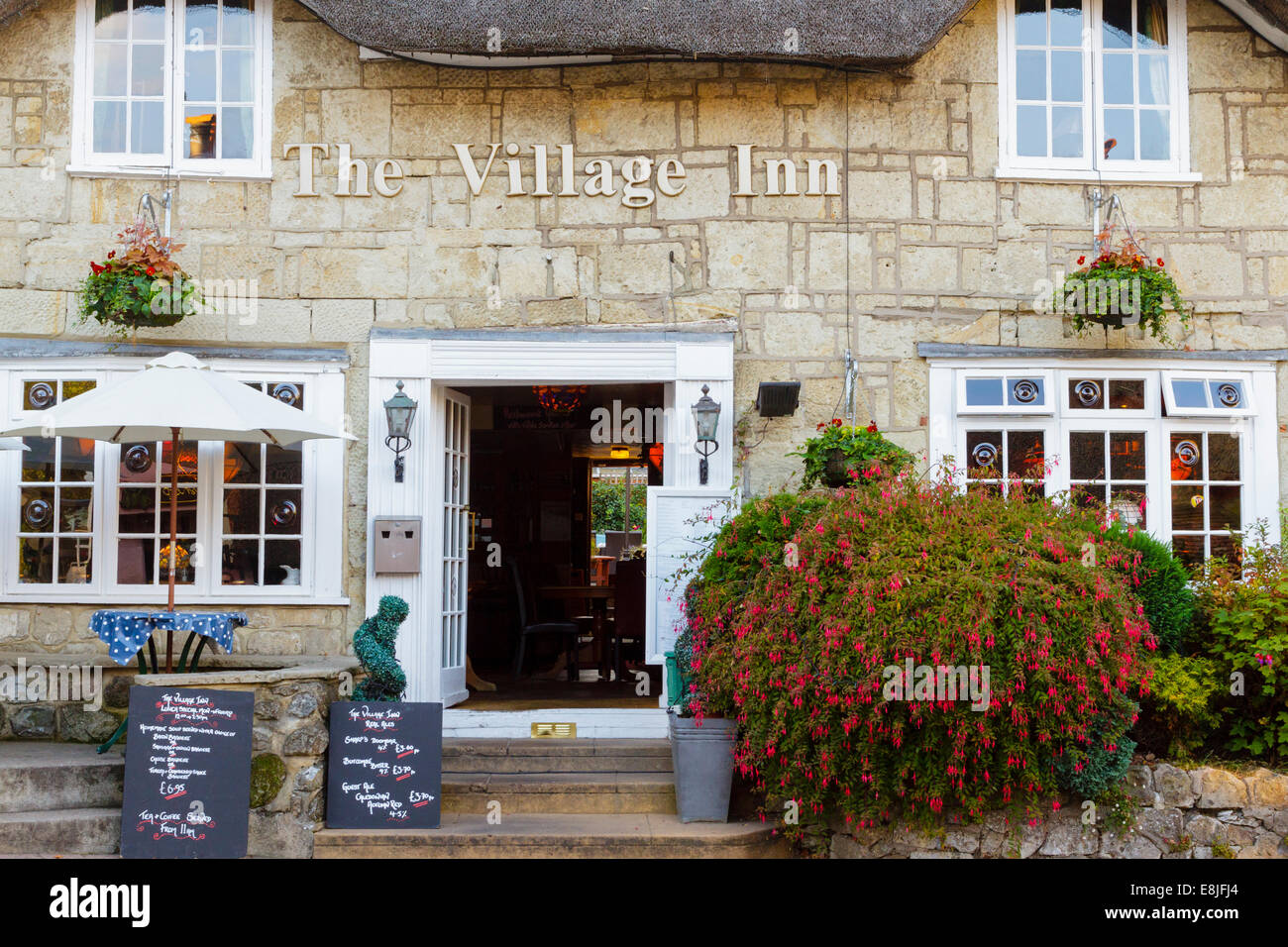 The Village Inn, pub in the old town of Shanklin, Isle of Wight ...