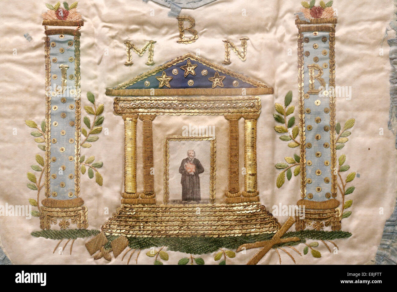 Grande loge de France. Masonic apron Stock Photo - Alamy