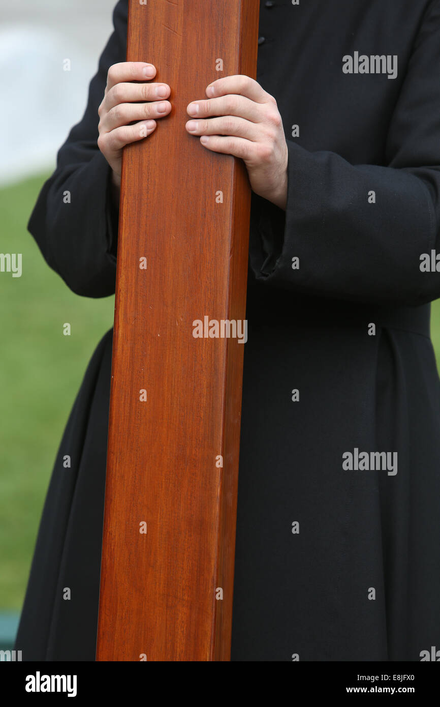 Easter Week. Good friday. Stations of the cross Stock Photo - Alamy