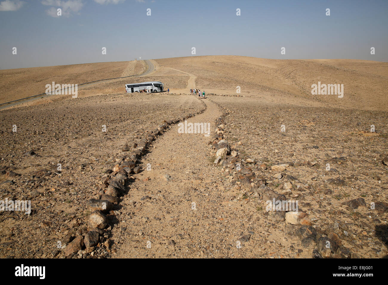 Bus in the desert Stock Photo - Alamy