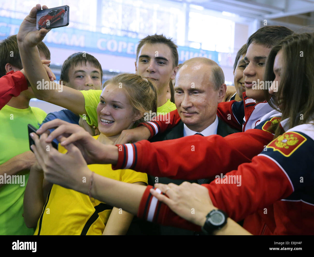 Russian President Vladimir Putin Poses High Resolution Stock ...