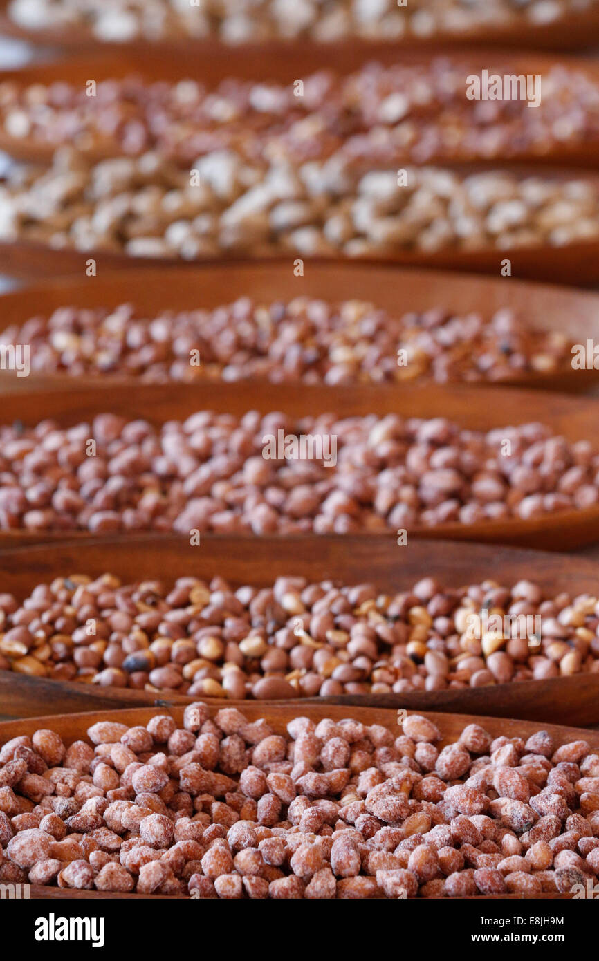 Senegal peanuts hi-res stock photography and images - Alamy