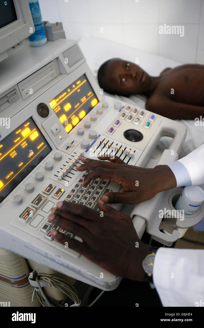 Echography heart hi-res stock photography and images - Alamy