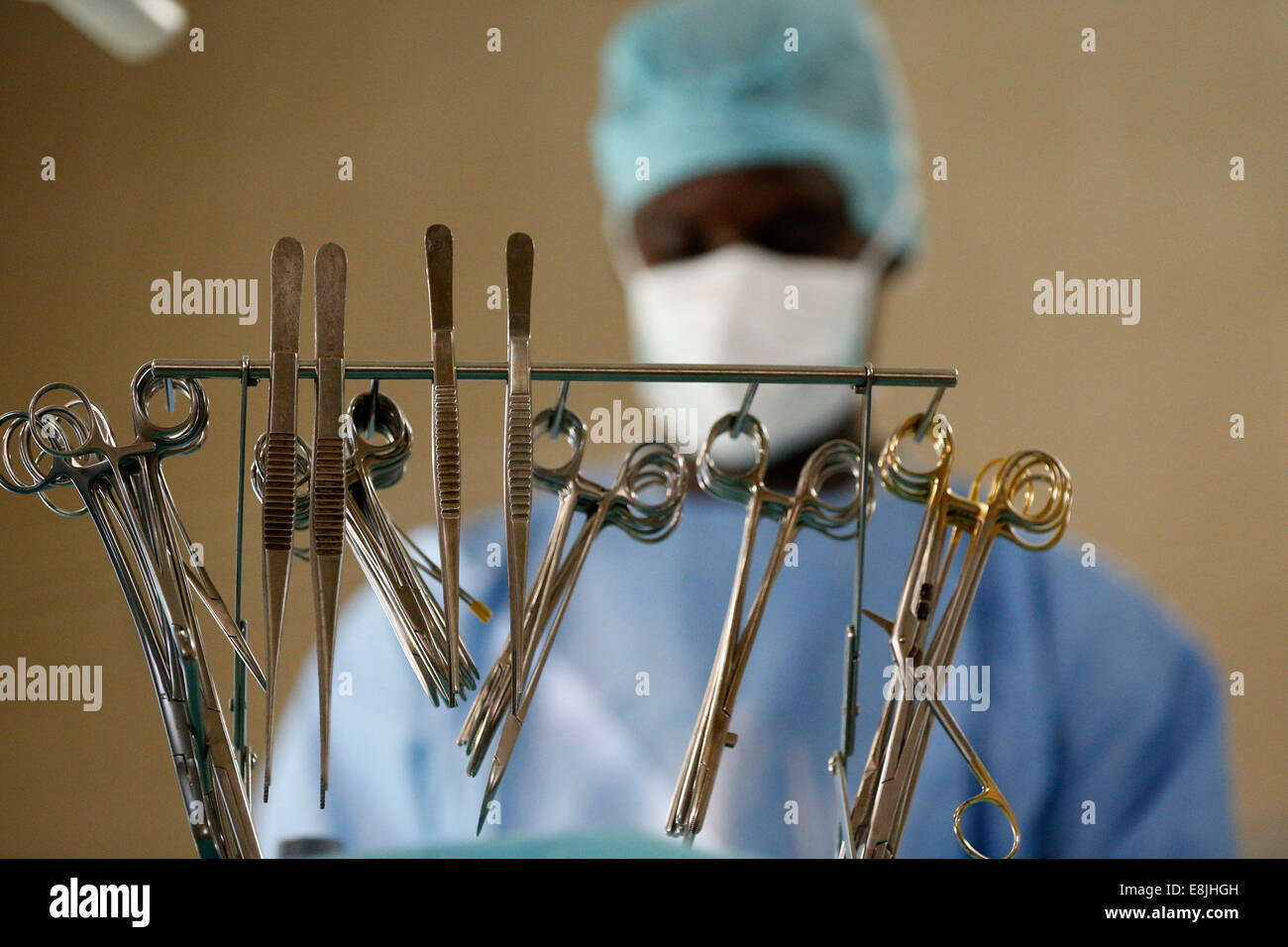 Surgical Instruments High Resolution Stock Photography and Images - Alamy