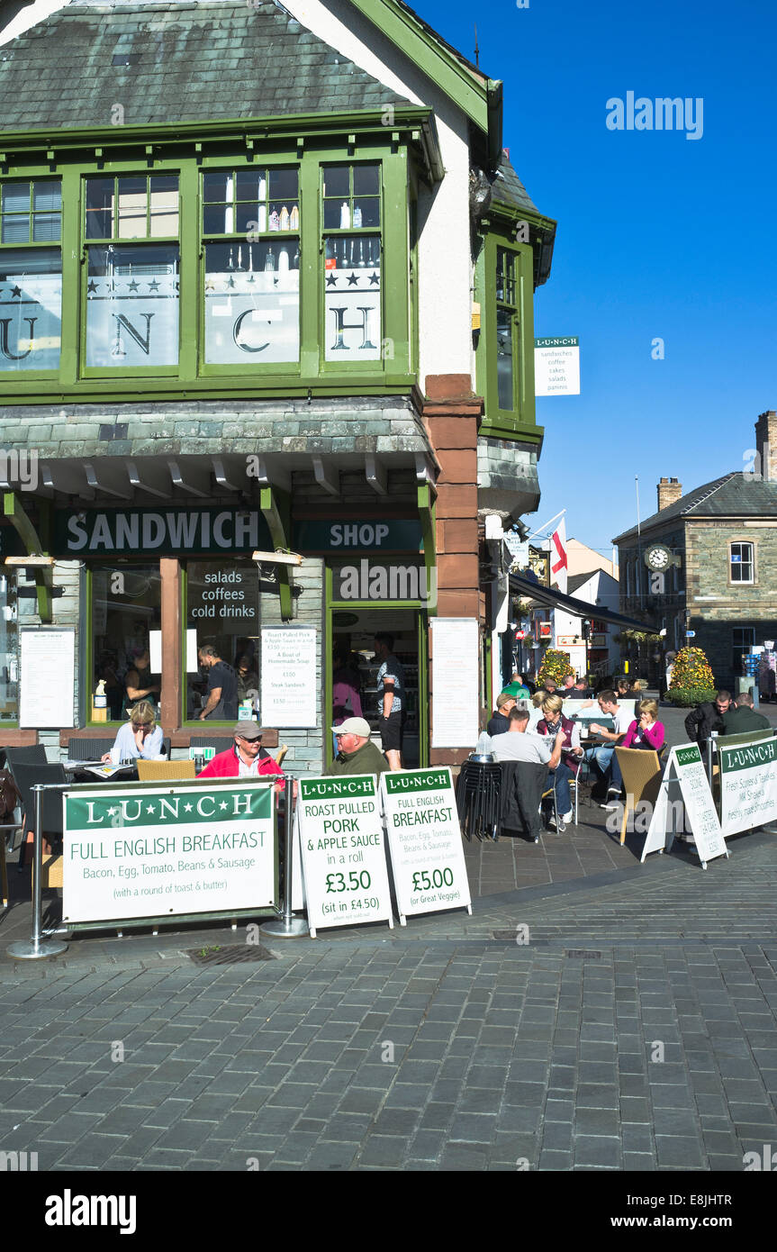 Keswick cafes hi-res stock photography and images - Alamy