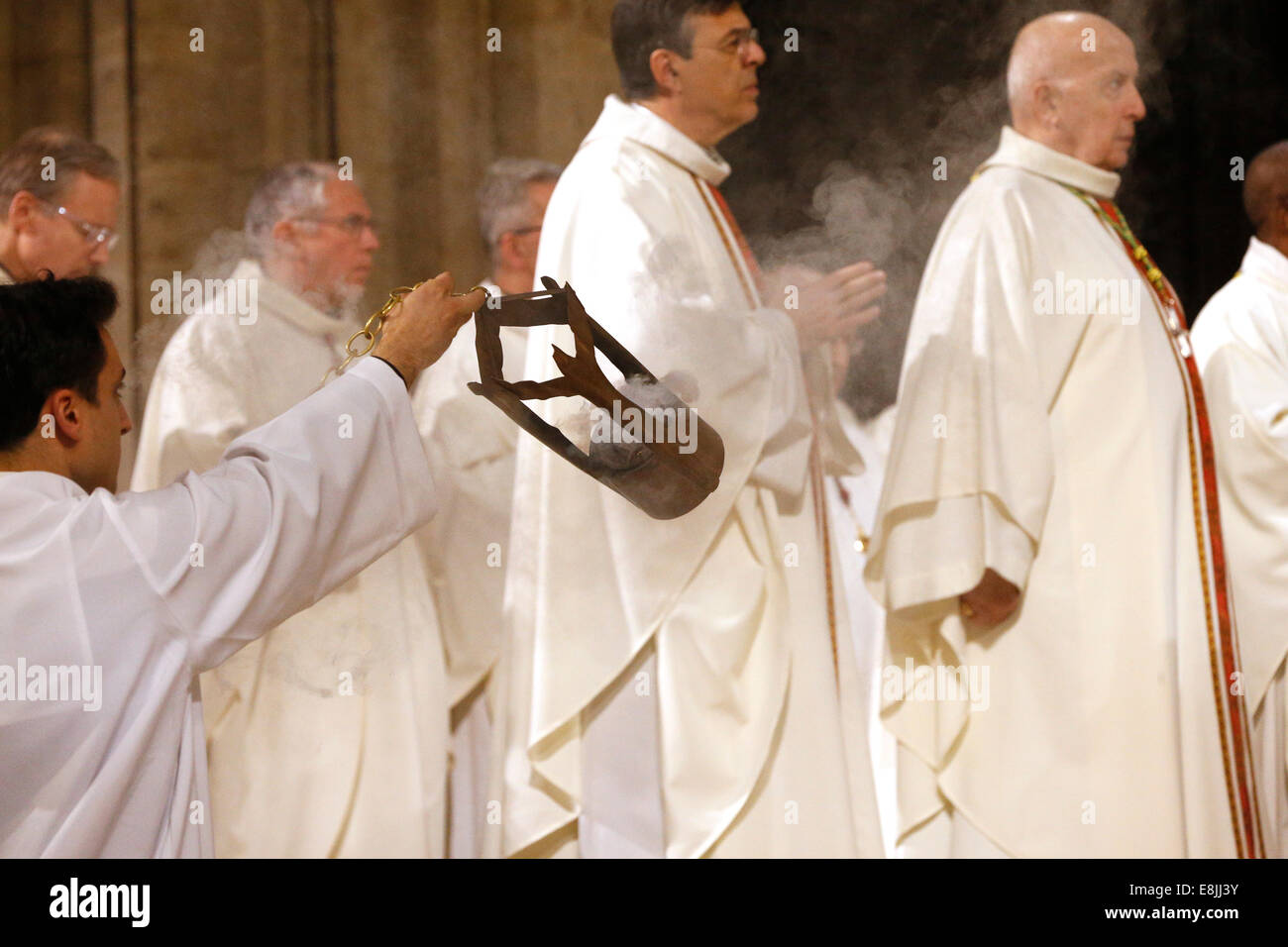 Incensing hi-res stock photography and images - Alamy