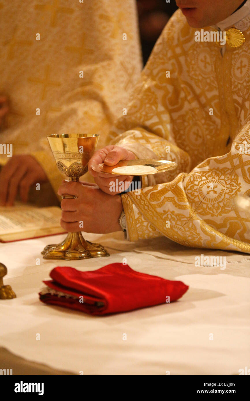 Orthodox mass. St. Jean Chrysotome liturgy Stock Photo - Alamy