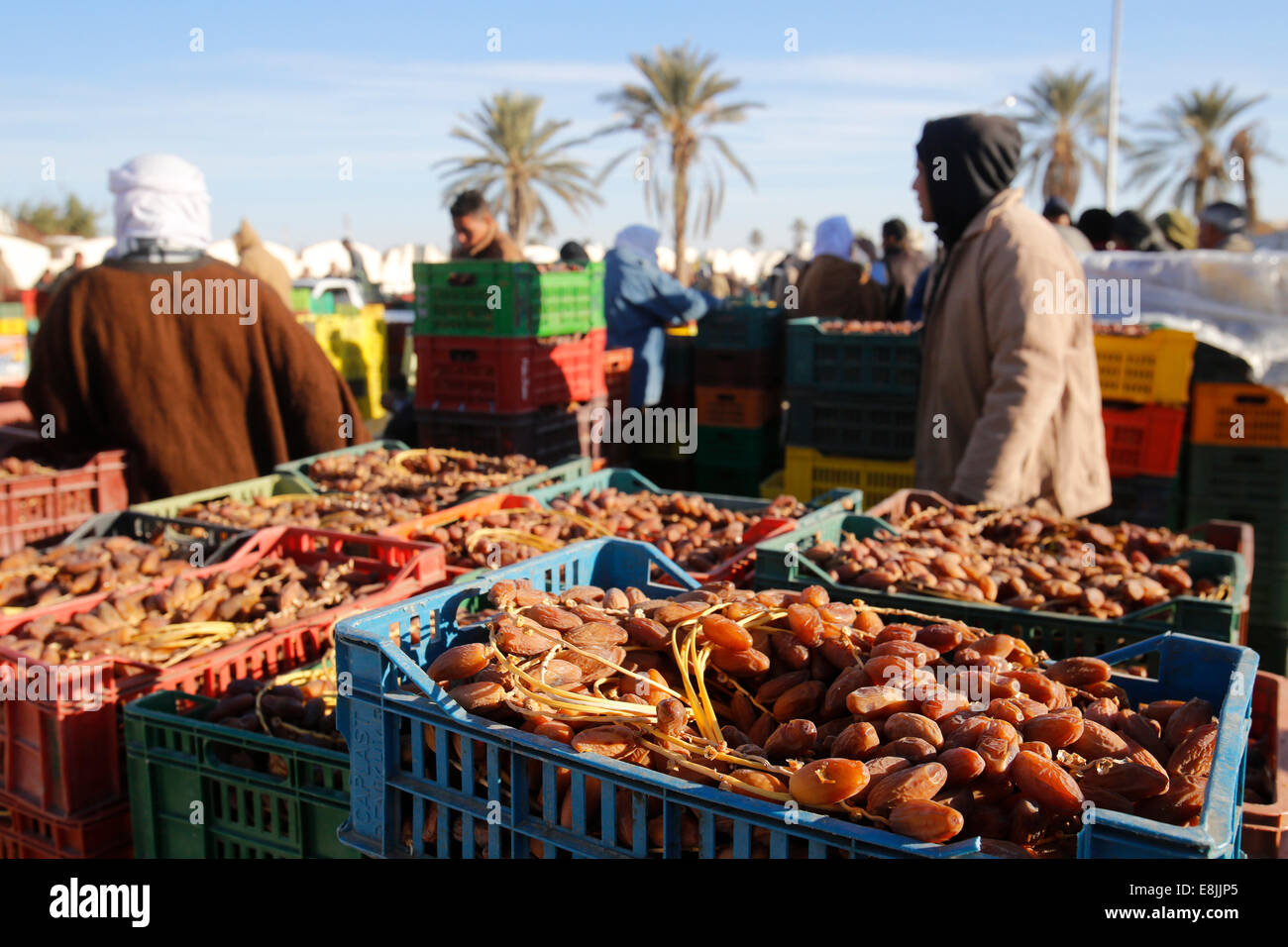 Wholesale date market Stock Photo - Alamy