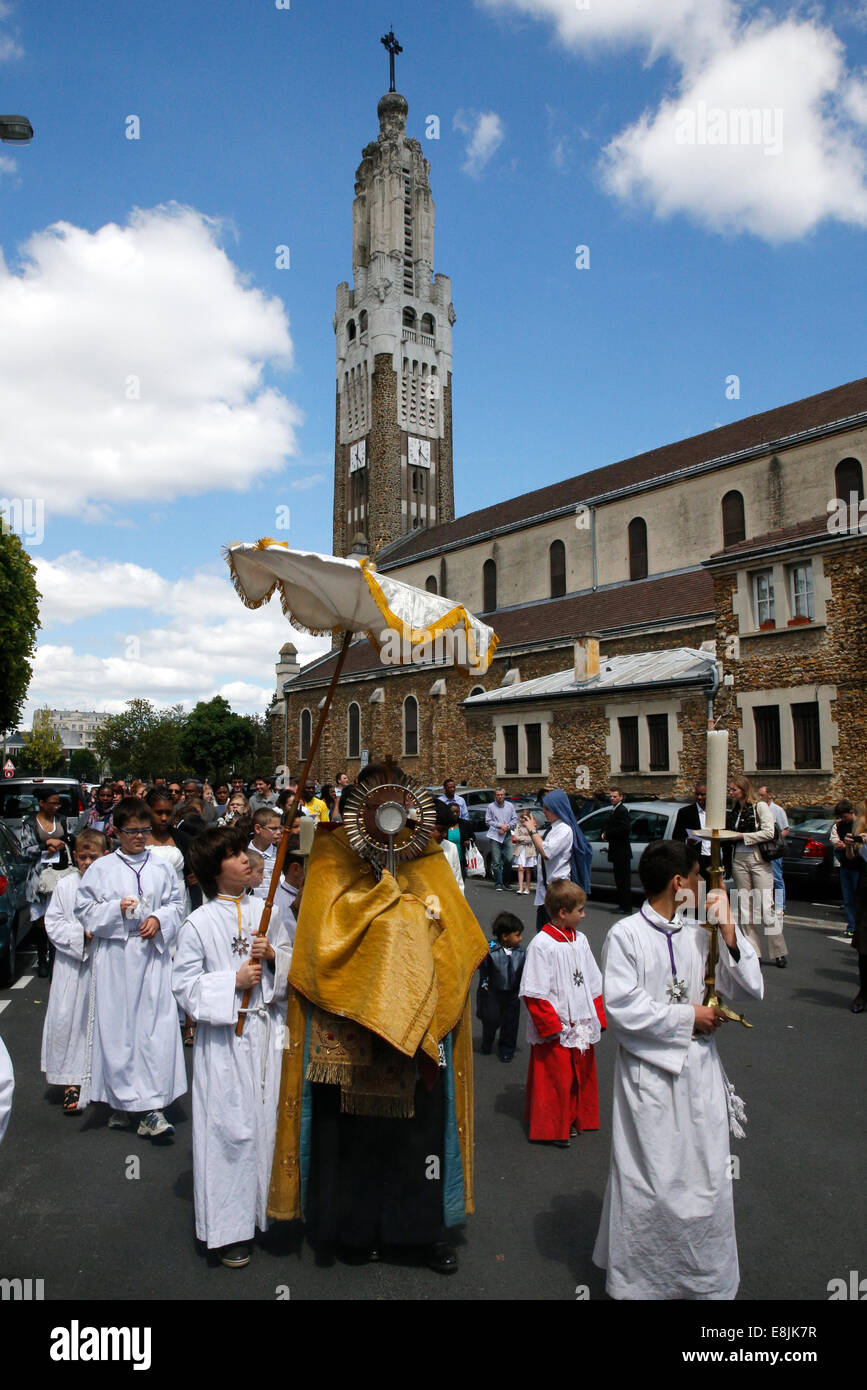 Procession of the holy host hi-res stock photography and images - Alamy