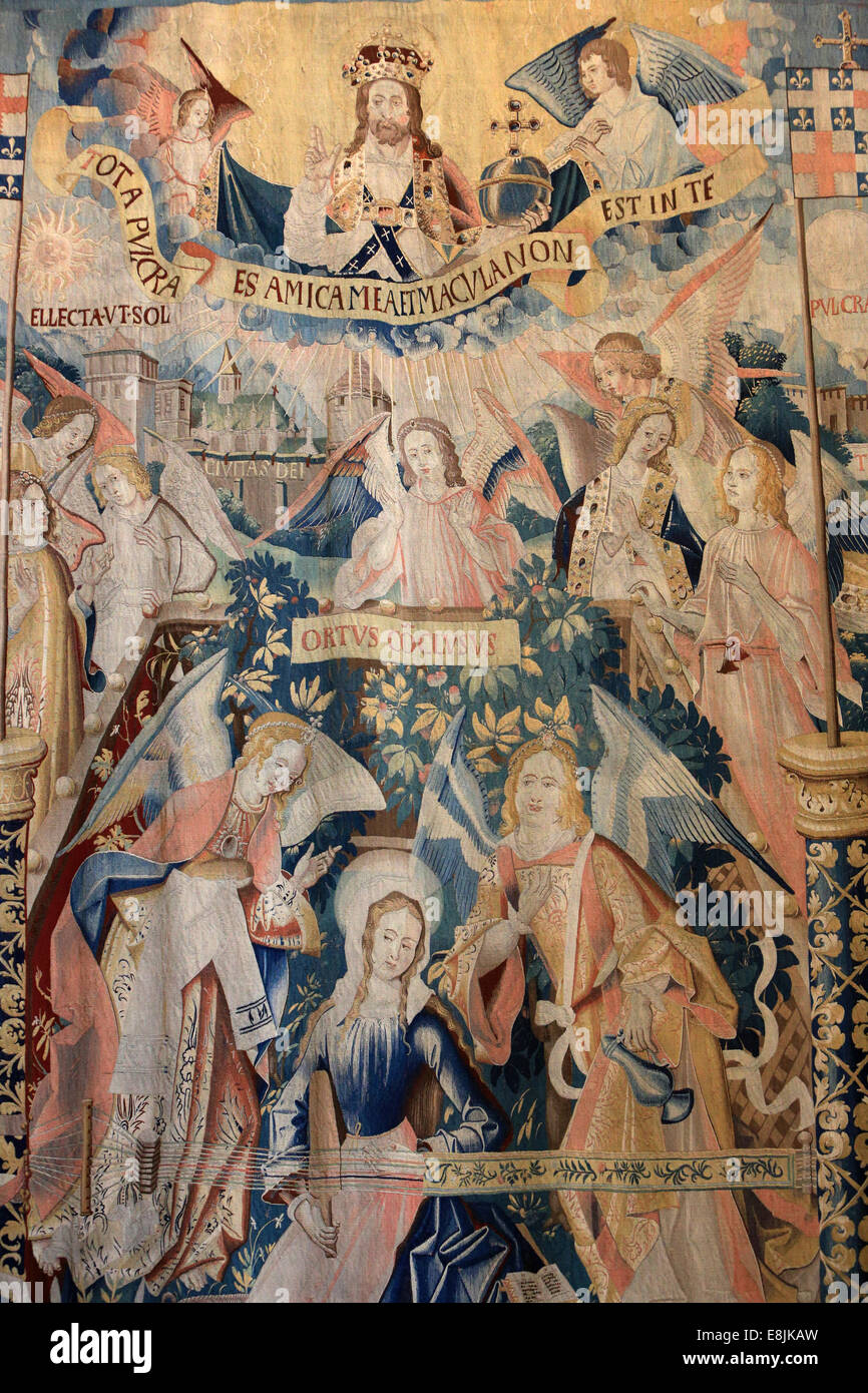 Virgin mary coronation hi-res stock photography and images - Alamy