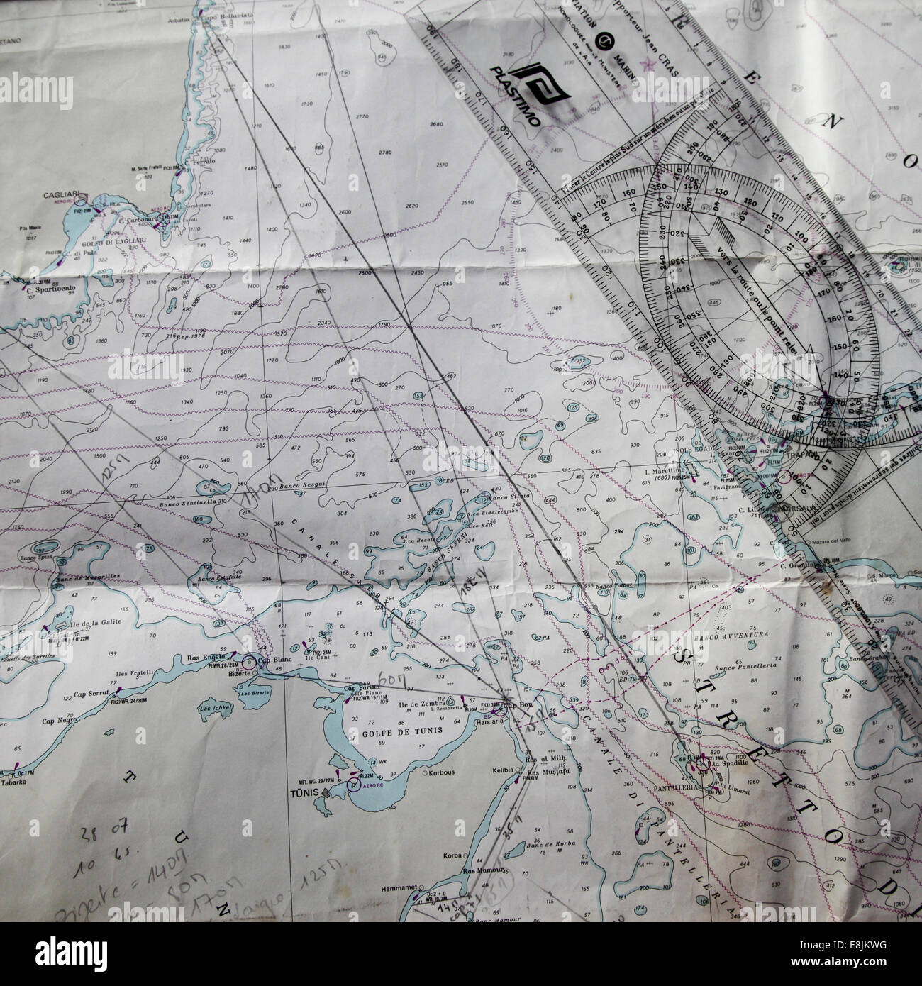 Sailing map hi-res stock photography and images - Alamy