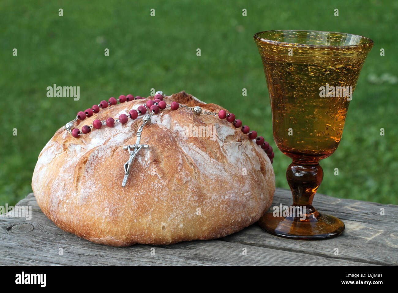 Lent. Share bread Stock Photo - Alamy