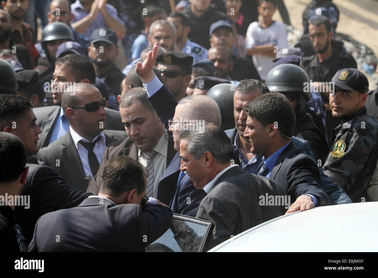 Gaza Strip. 9th Oct, 2014. Palestinian Prime Minister Rami Hamdallah ...