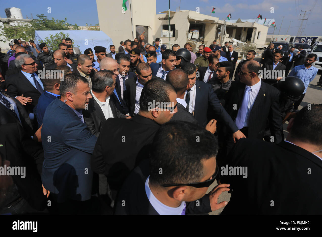 Gaza Strip. 9th Oct, 2014. Palestinian Prime Minister Rami Hamdallah ...