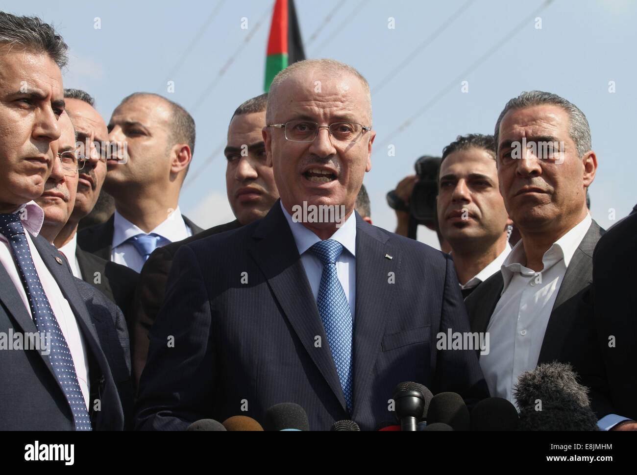Gaza Strip. 9th Oct, 2014. Palestinian Prime Minister Rami Hamdallah ...