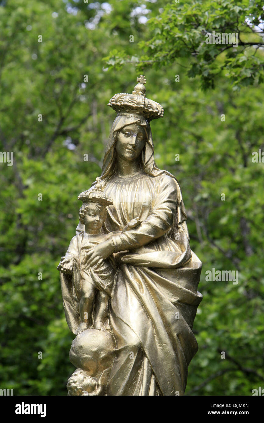 Virgin and Child Stock Photo - Alamy