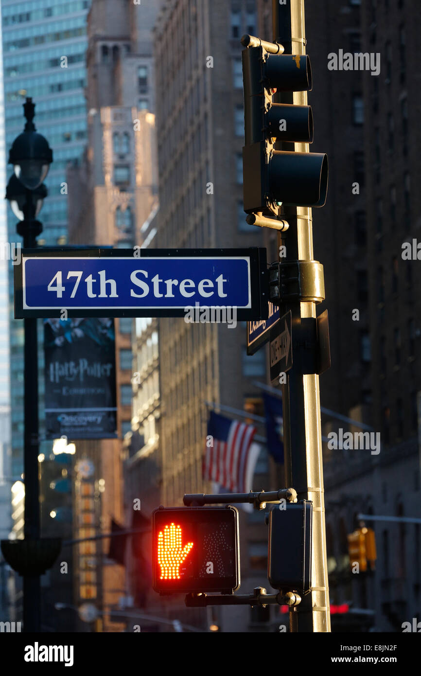 47th street hi-res stock photography and images - Alamy