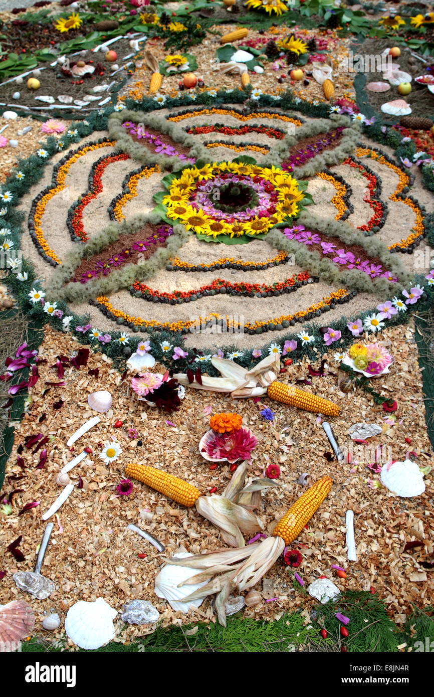 Mandala temple hi-res stock photography and images - Alamy