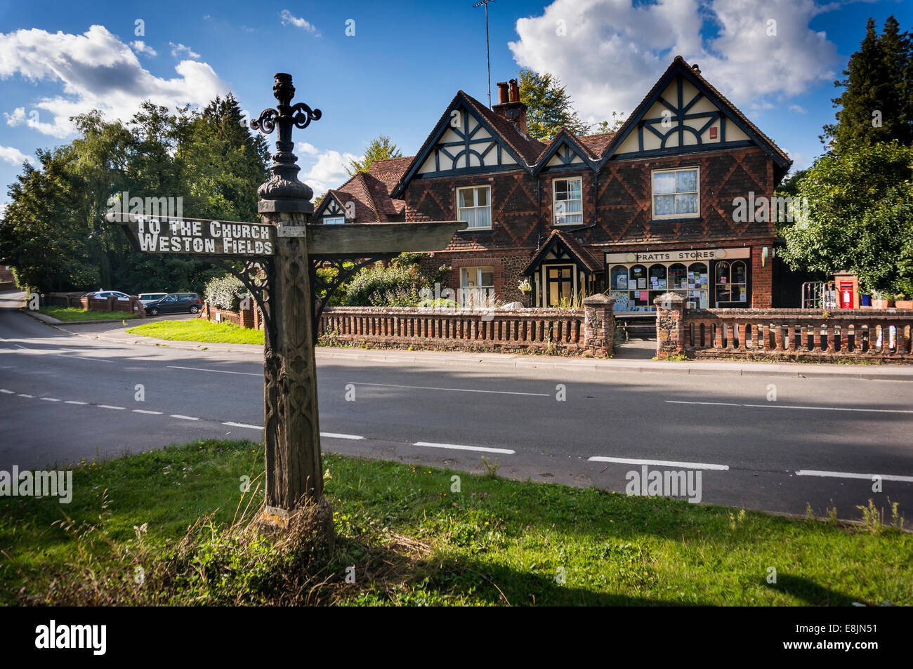Albury surrey hi-res stock photography and images - Alamy