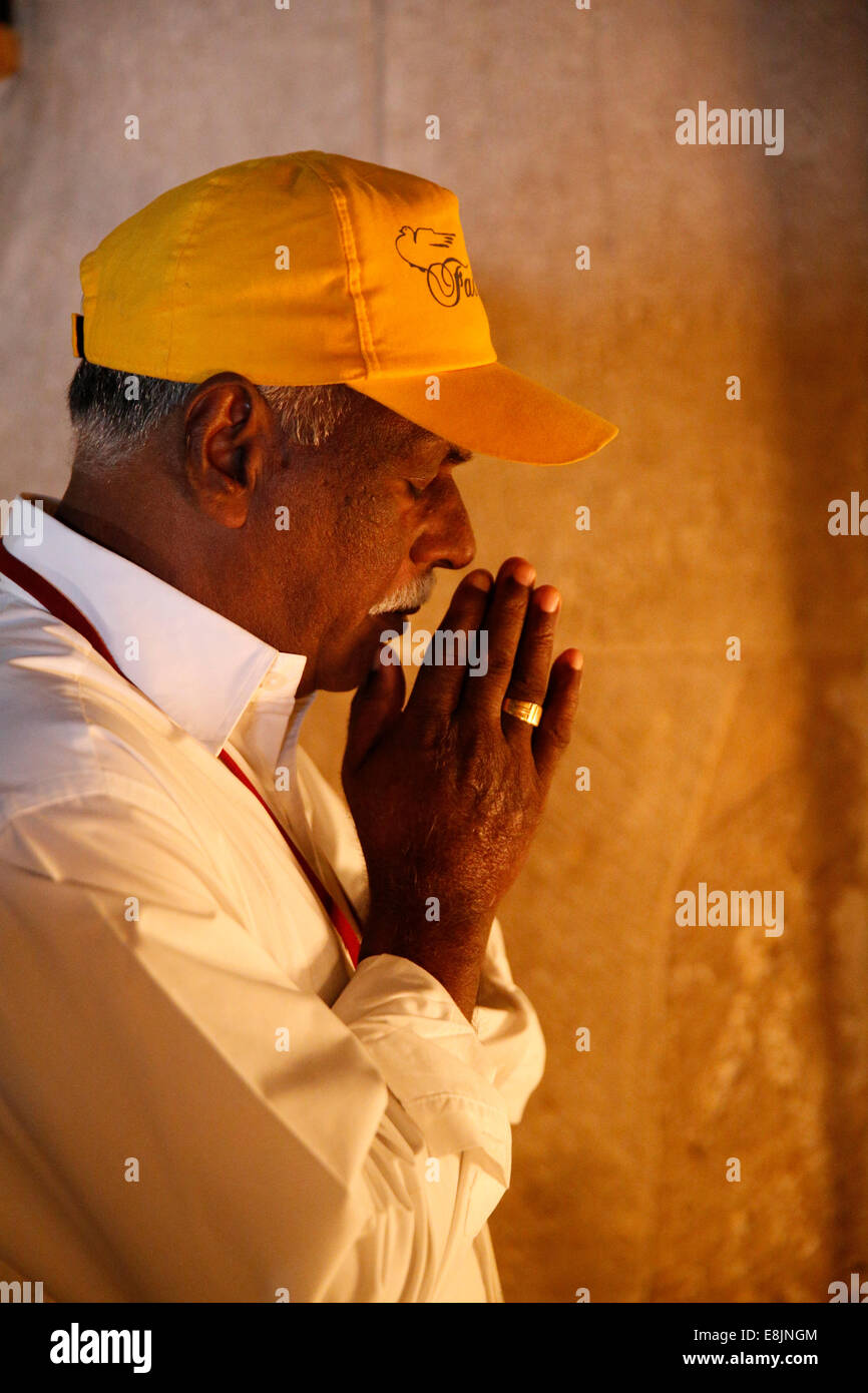Pilgrim. Holy Sepulchre Church Stock Photo - Alamy