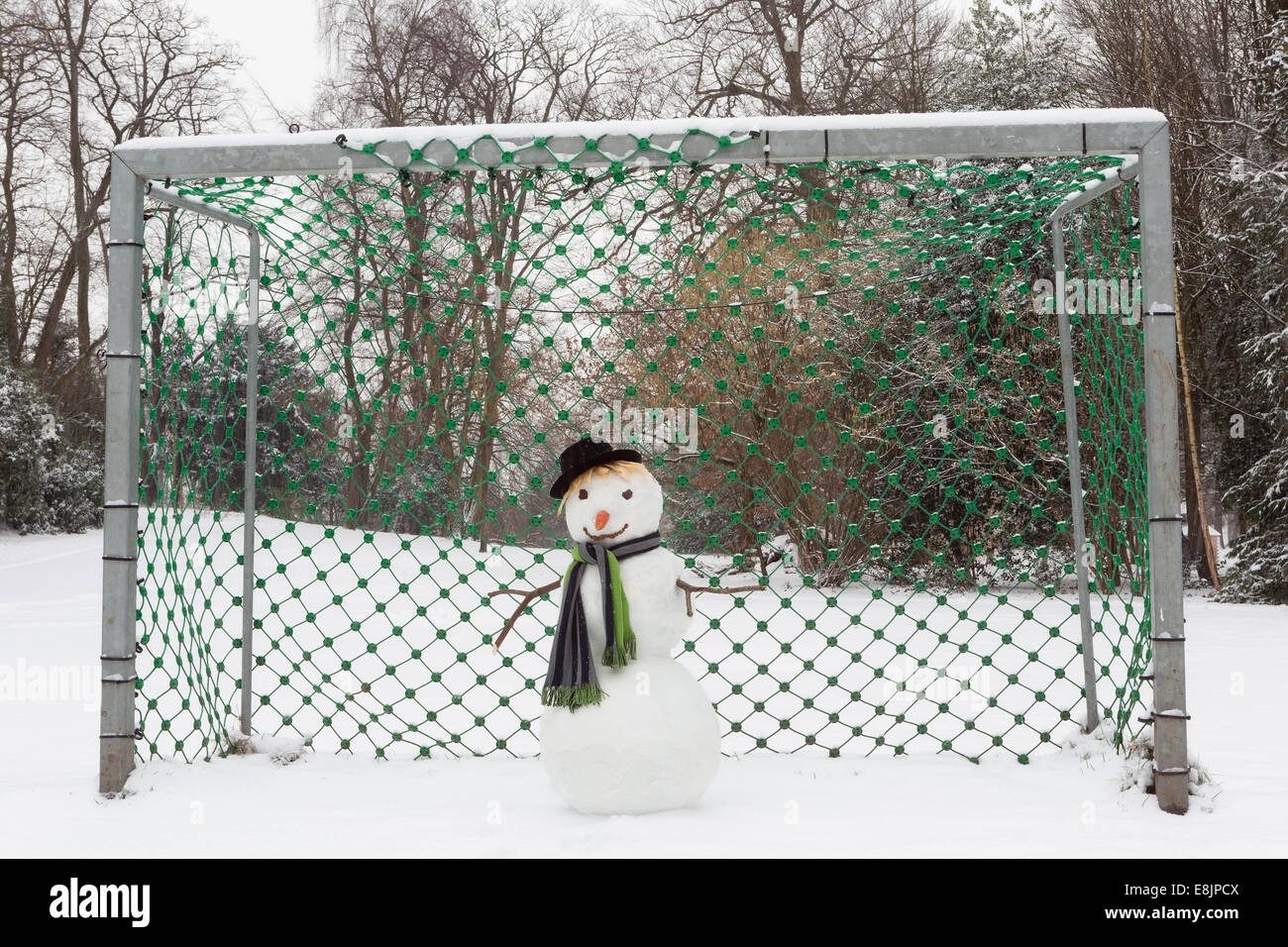 Funny goal hi-res stock photography and images - Alamy