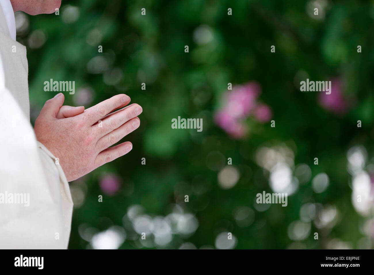 Mass symbol hi-res stock photography and images - Alamy