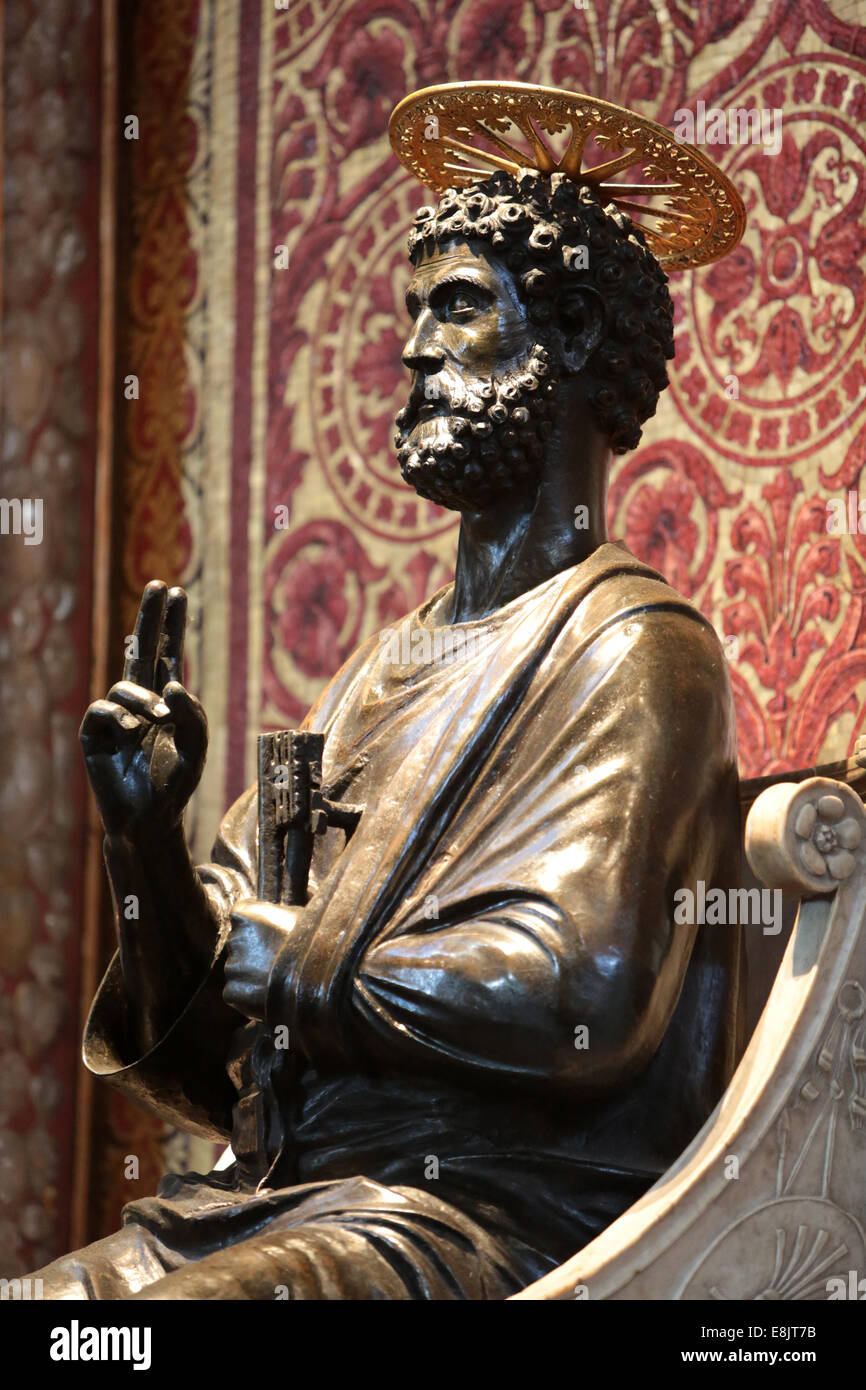 Saint peter enthroned hi-res stock photography and images - Alamy