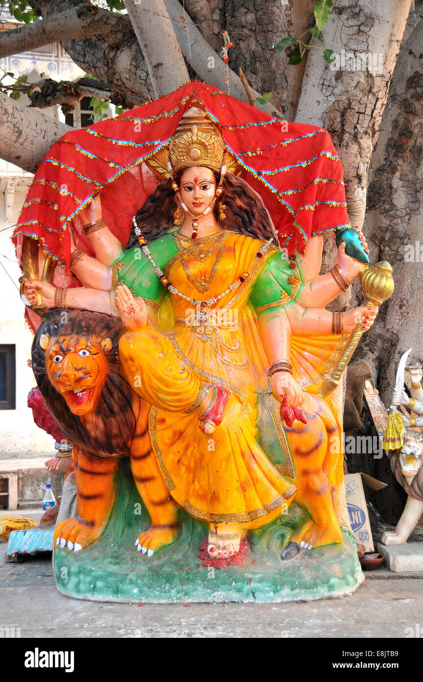 Tree goddess hi-res stock photography and images - Alamy