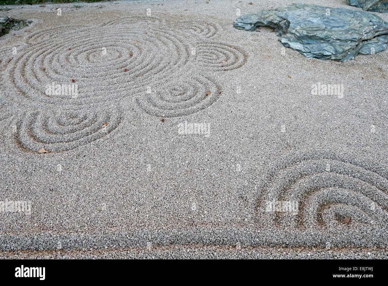 Japanese garden. Dry landscape Stock Photo - Alamy