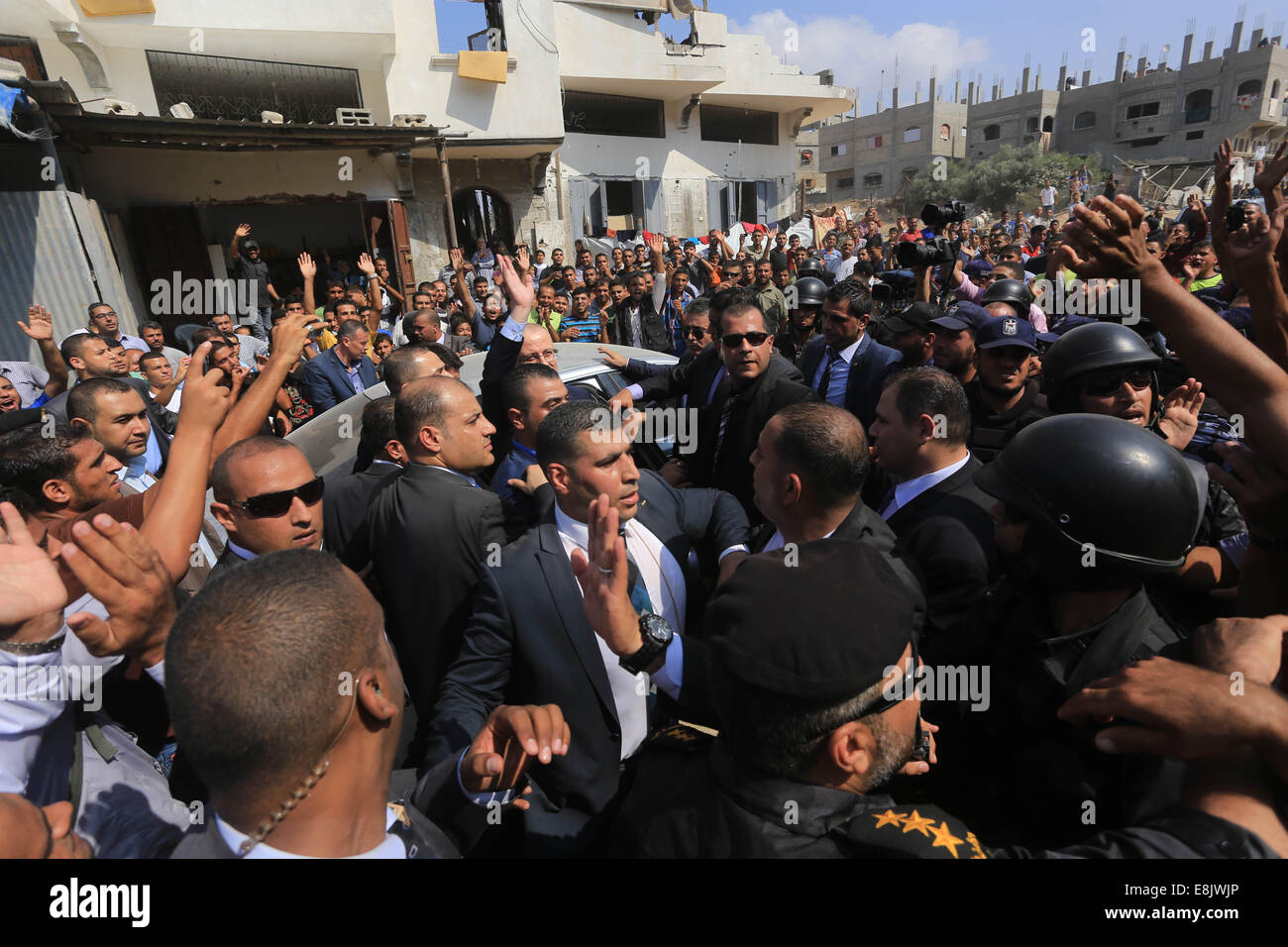Gaza Strip. 9th Oct, 2014. Palestinian Prime Minister Rami Hamdallah ...