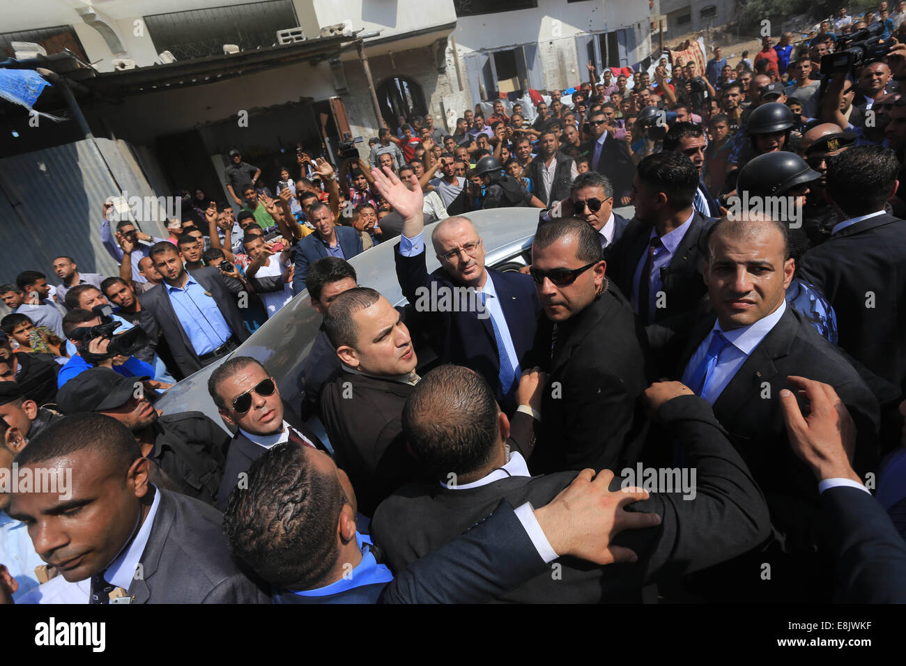 Gaza Strip. 9th Oct, 2014. Palestinian Prime Minister Rami Hamdallah ...