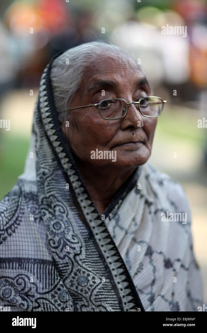 Dhaka, Bangladesh. 9th Oct, 2014. Language Movement veteran Rowshon Ara ...