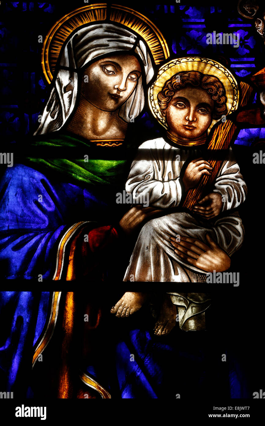 Mary with child and the trinity hi-res stock photography and images - Alamy