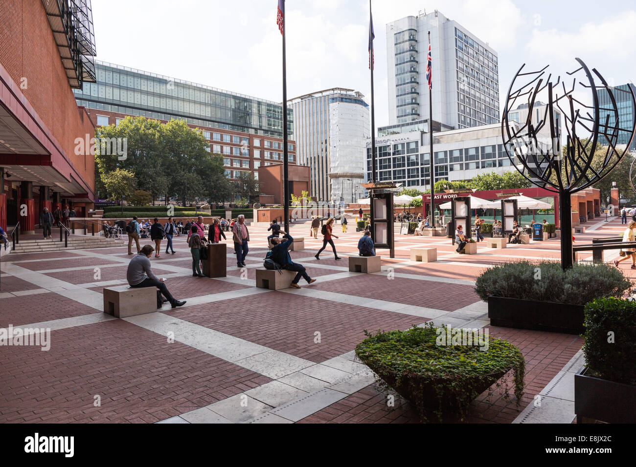 British library people hi-res stock photography and images - Alamy
