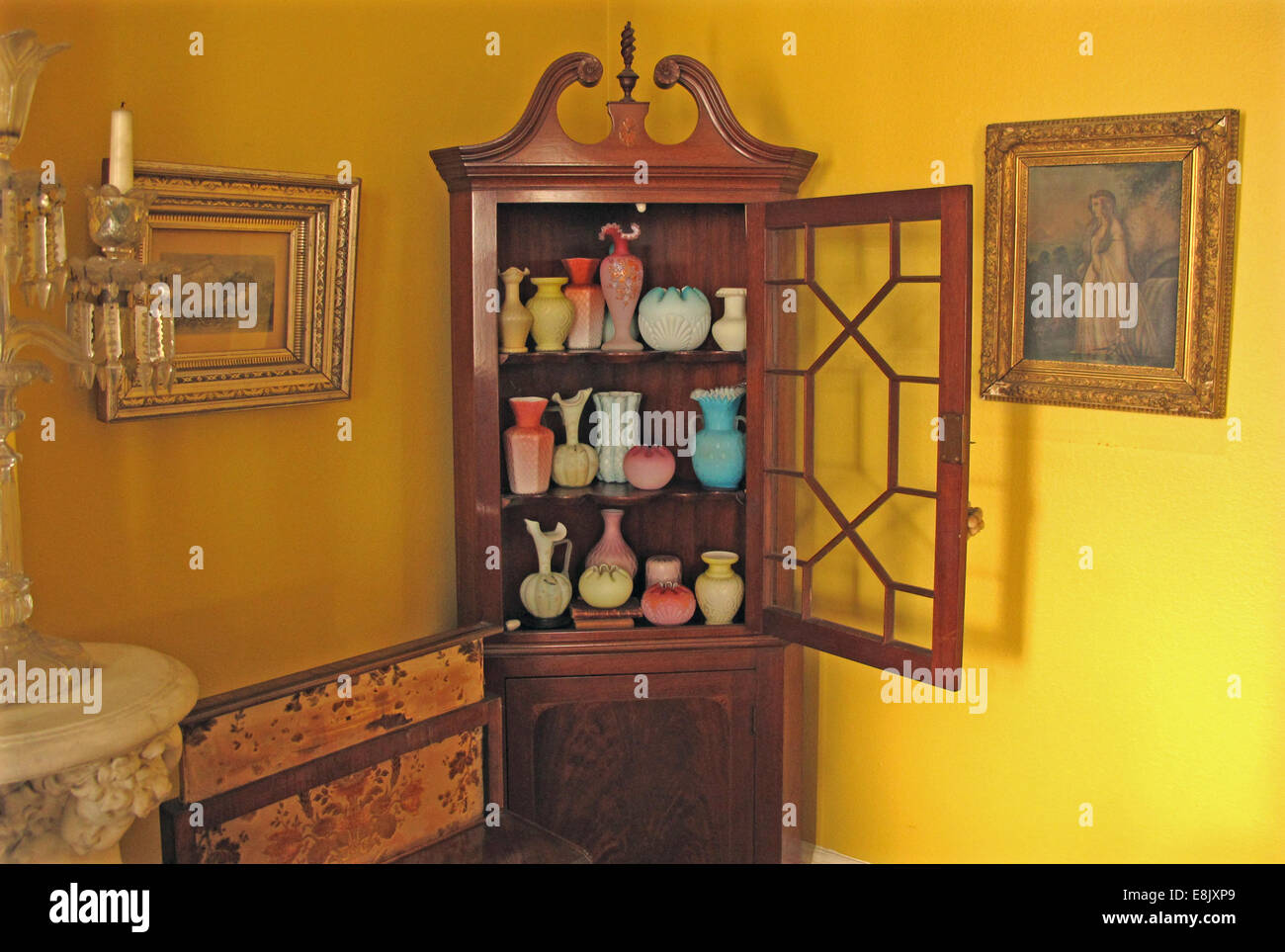 Satin glass hi-res stock photography and images - Alamy