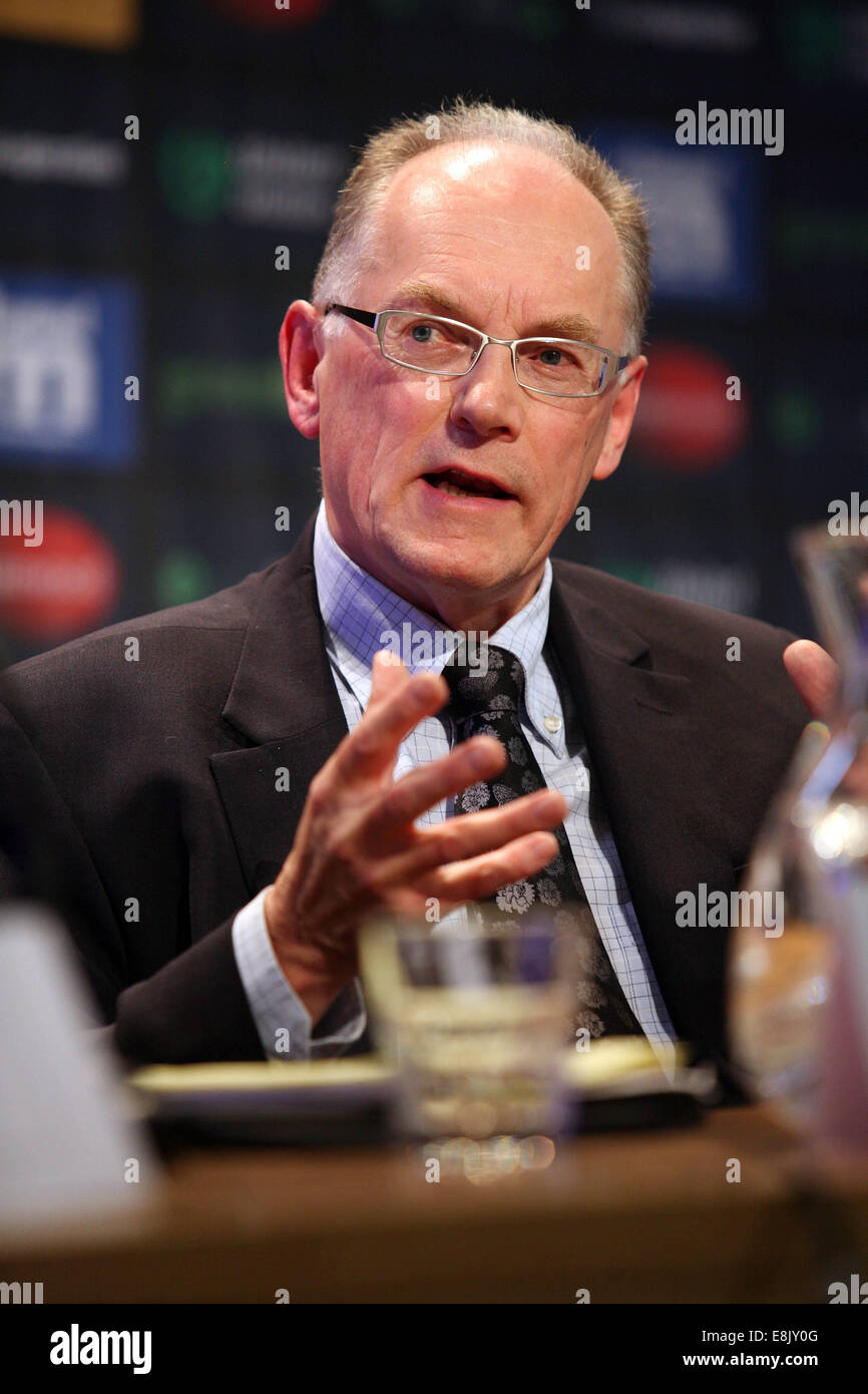 Sustainable Cities debate at the M.E.N. office. Professor John Handley ...