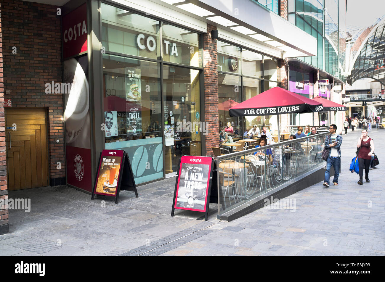 dh Costa SHOP RETAIL Costa coffee shop Cabot Circus shopping centre ...