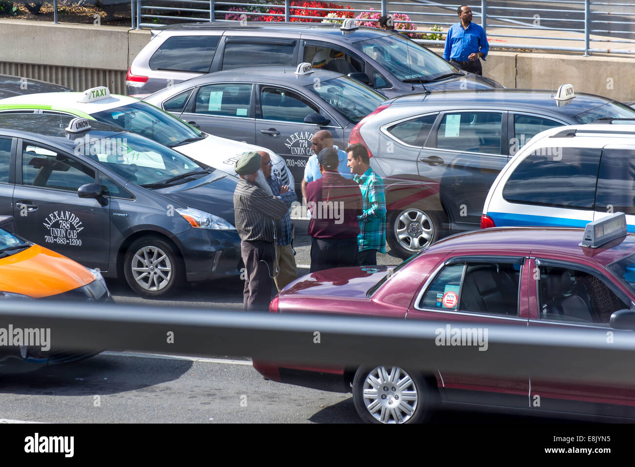 Washington dc taxi hi-res stock photography and images - Alamy