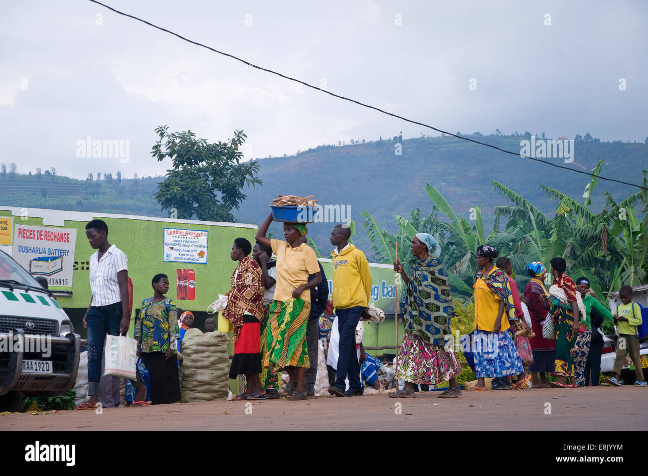 Rwandan people hi-res stock photography and images - Alamy