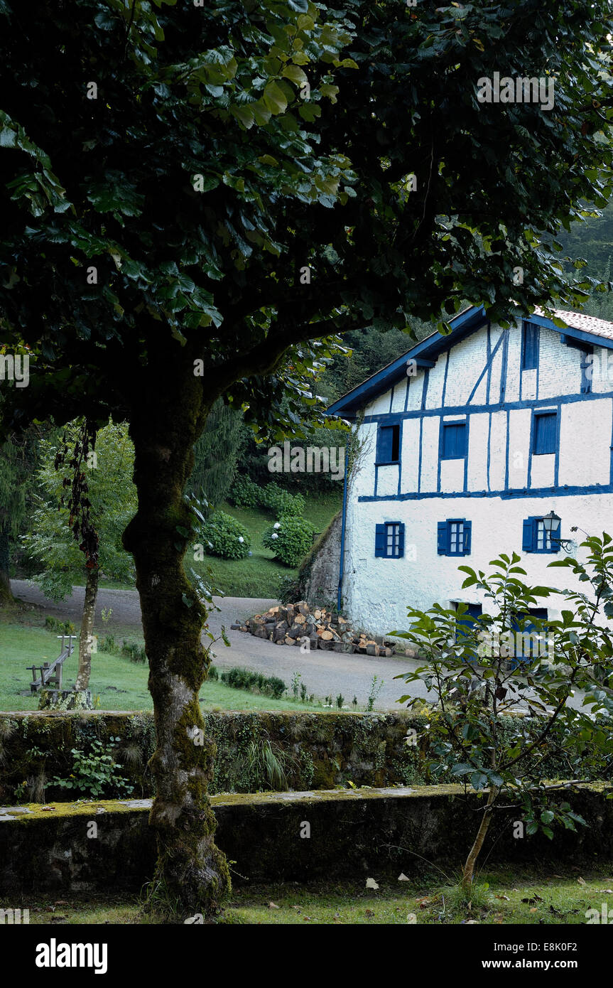 Artikutza hi-res stock photography and images - Alamy