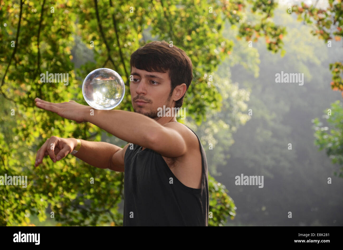 Crystal ball gazing hi-res stock photography and images - Alamy