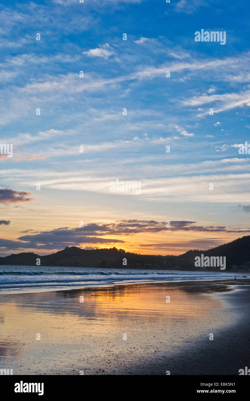 New Zealand, North Island, Coromandel Peninsula, Opito Beach Sunrise ...