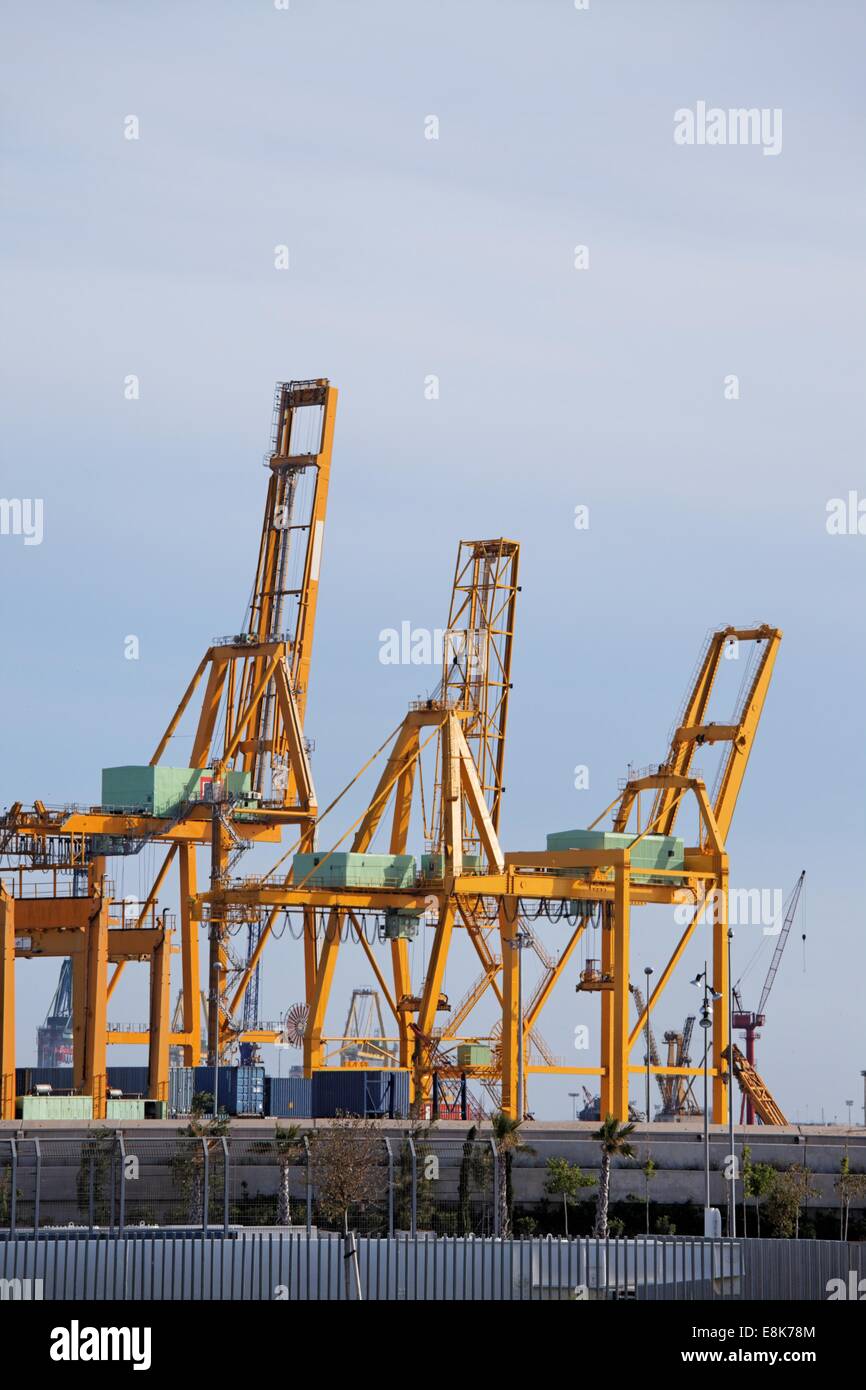 Industrial dockyard hi-res stock photography and images - Alamy