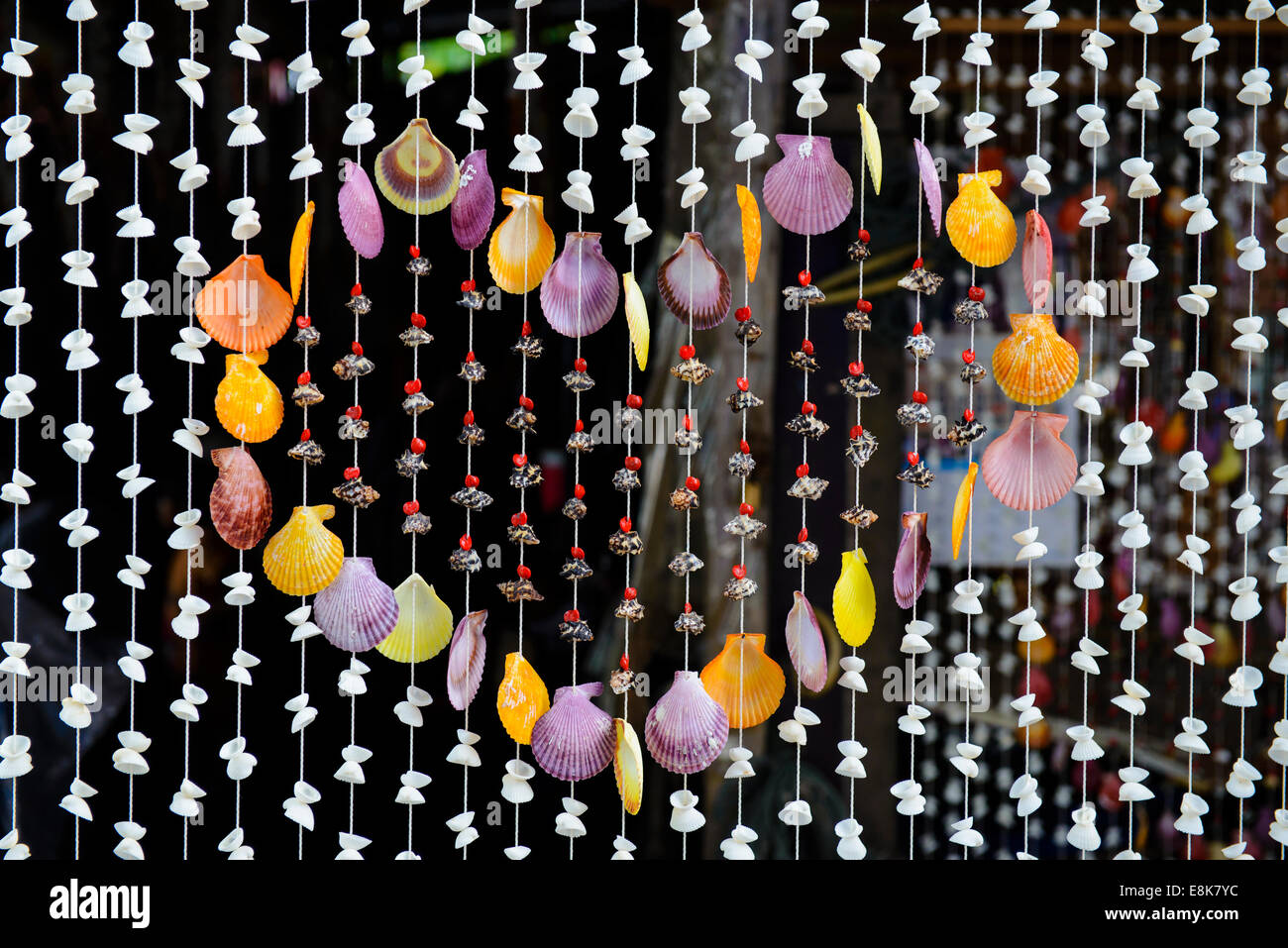 Shape of heart symbols hi-res stock photography and images - Alamy