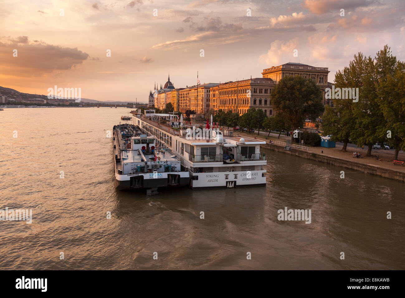 Boats on the Danube,Budapest,Hungary Stock Photo - Alamy