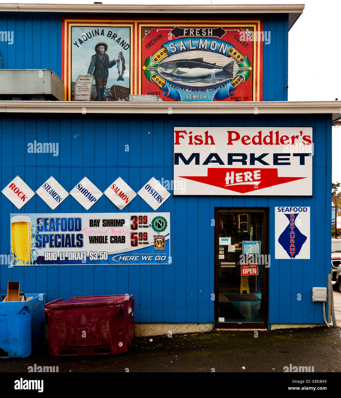 Downtown newport oregon hi-res stock photography and images - Alamy