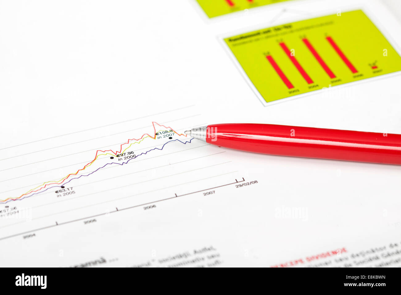 Pen chart hi-res stock photography and images - Alamy